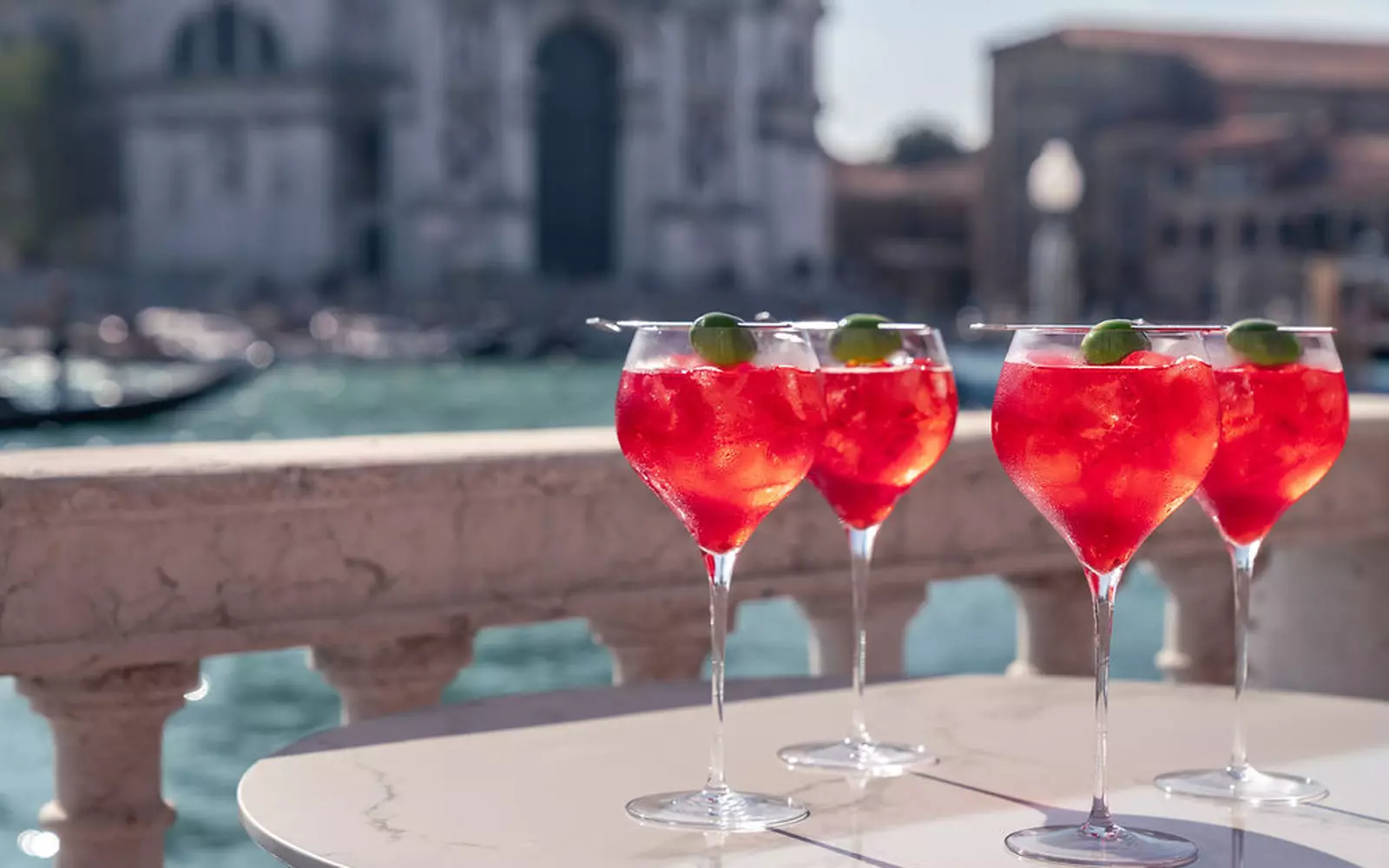 Selektearje Spritz yn Feneesje