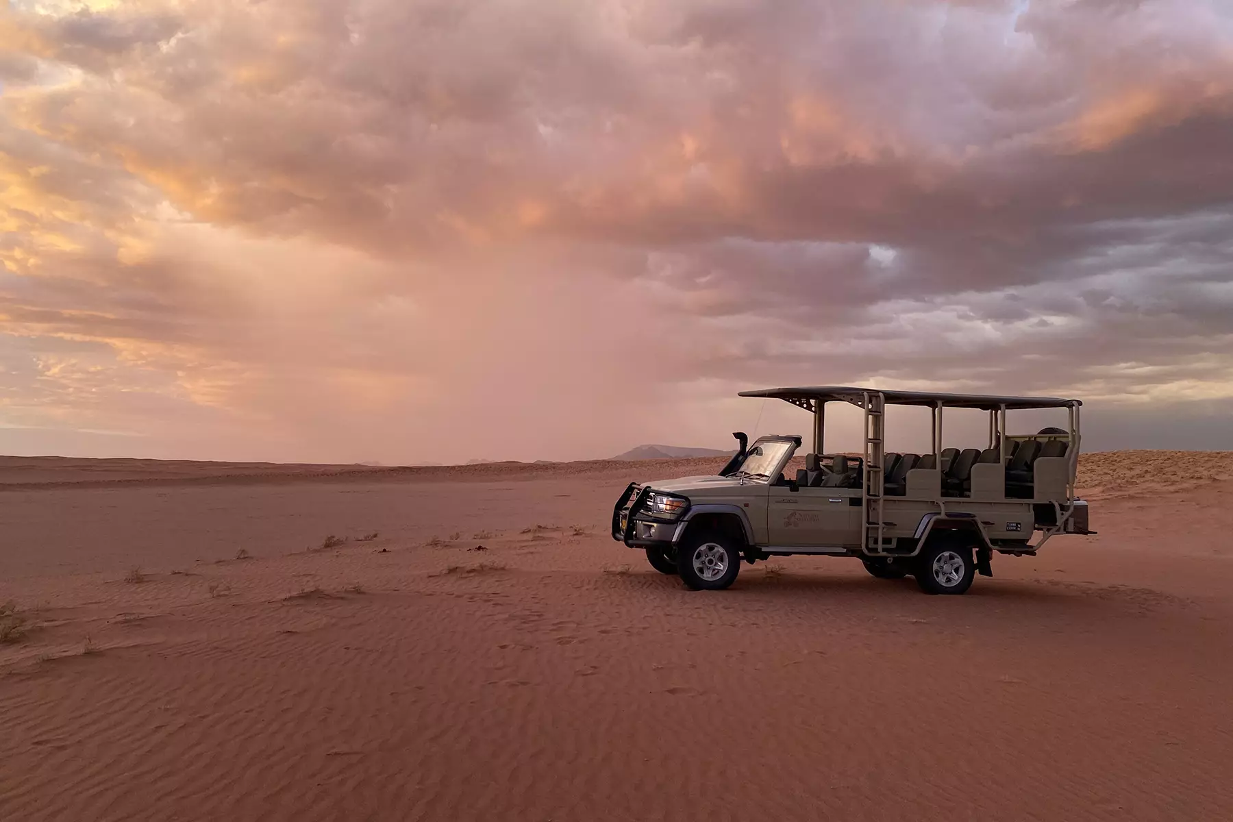 Igra safari kamion iz Habitas Namibia