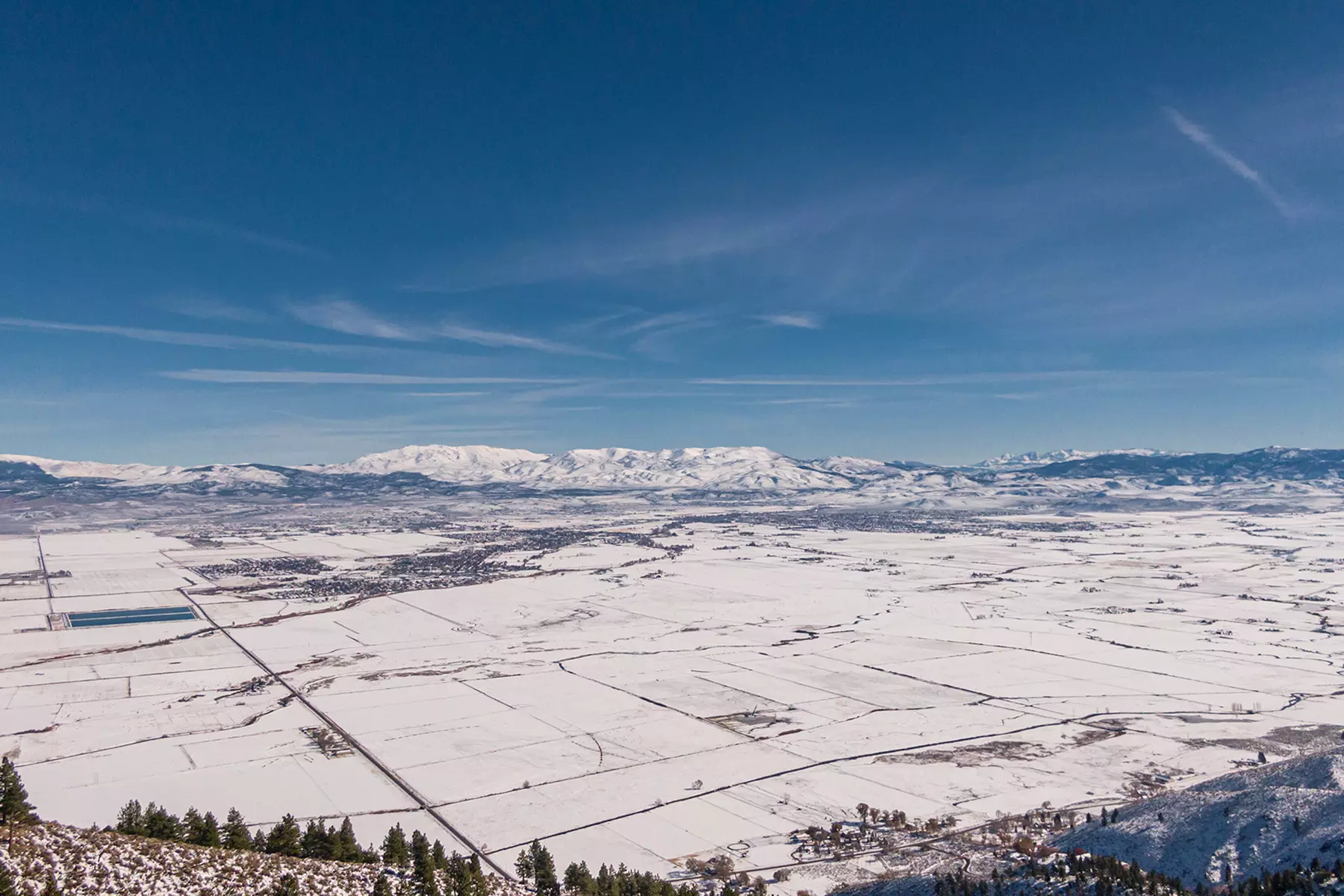 Letecký pohled na Carson Valley v zimě