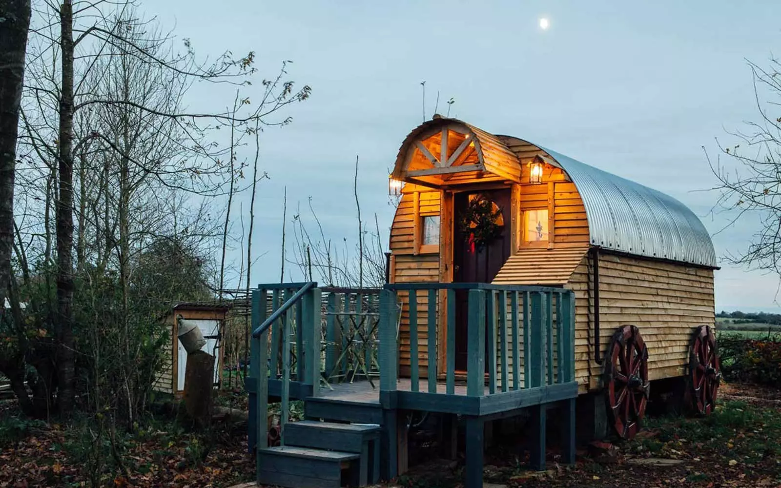 Vagon li daristanê Airbnb li Medstead, UK