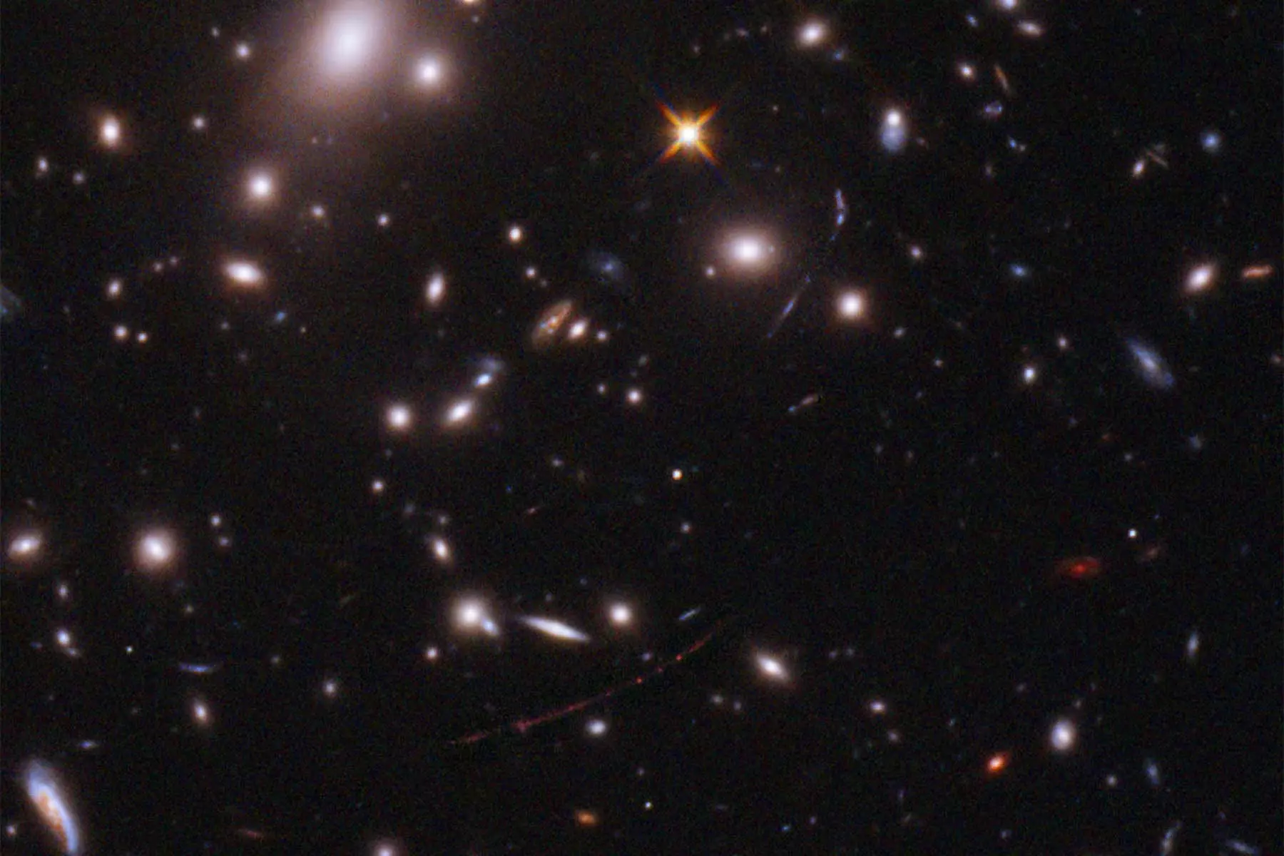 Den längsta stjärnan sett från rymdteleskopet Hubble
