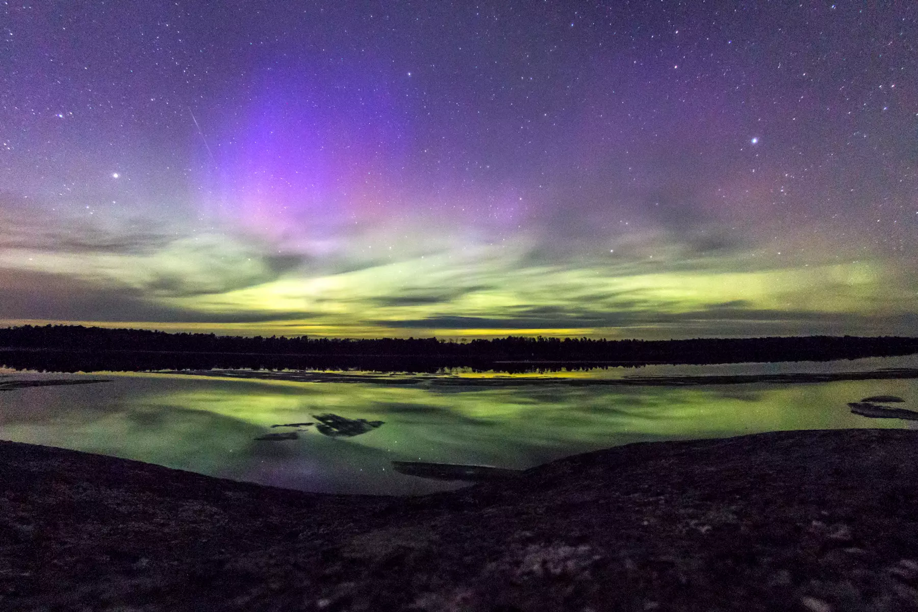 Nordlys i Voyageurs National Park