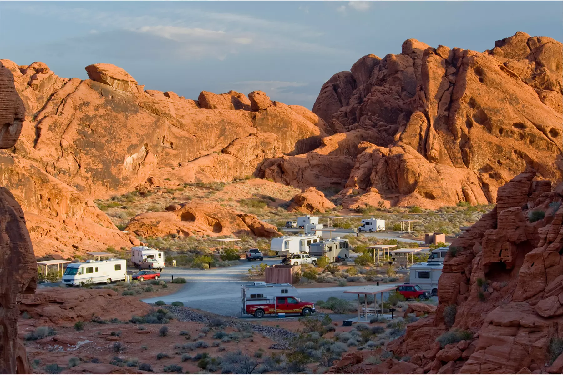 Golygfa o'r awyr o Atlatl Rock Campground, Valley of Fire State Park