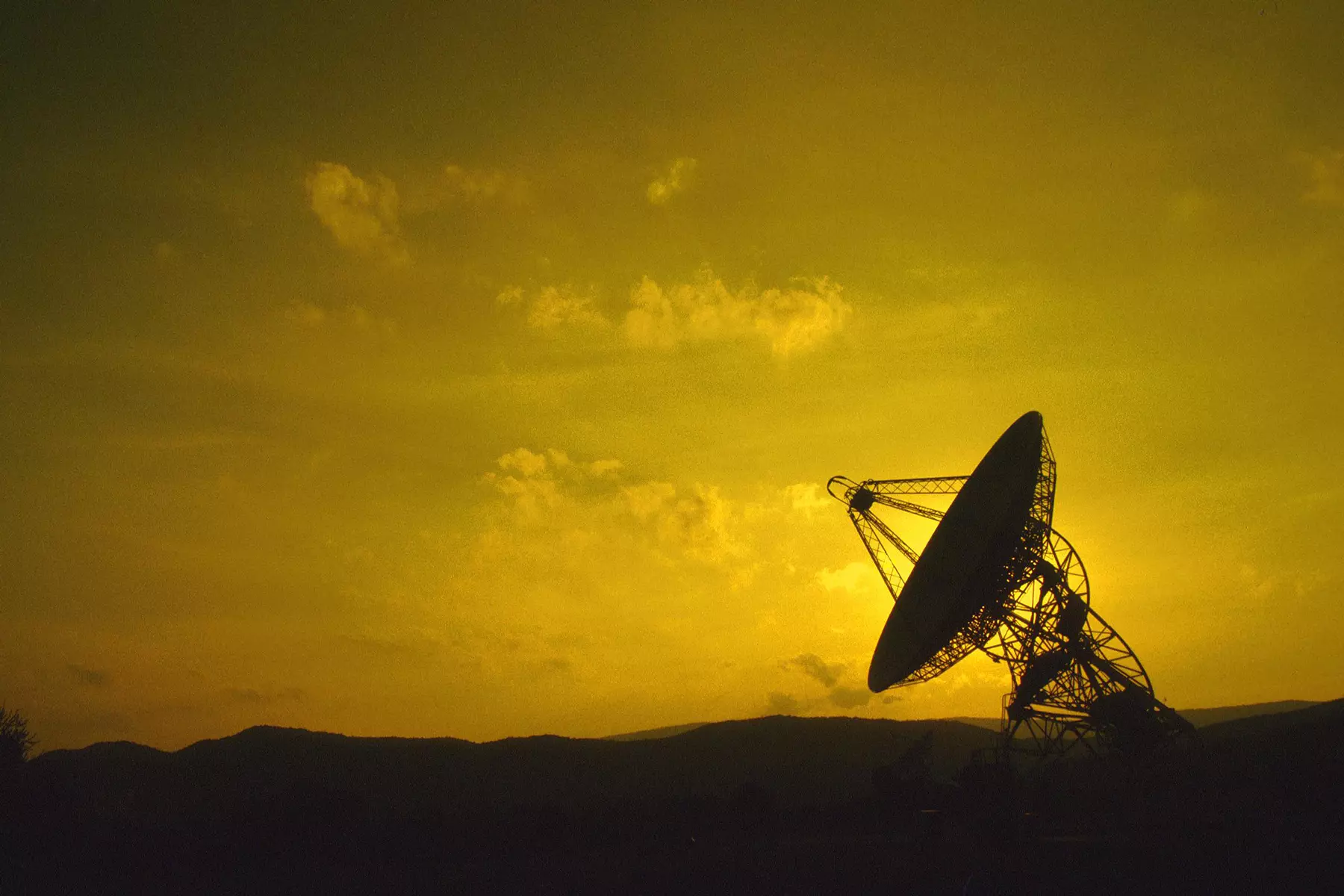 Radio Telescope fl-Osservatorju Greenbank