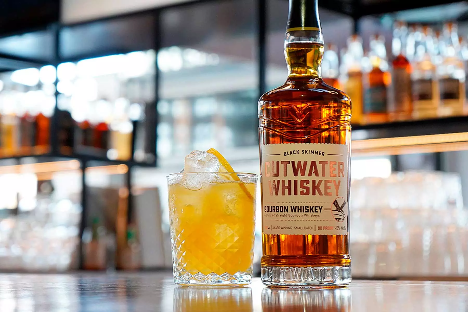 Cutwater Whisky cocktail, Gold Rush