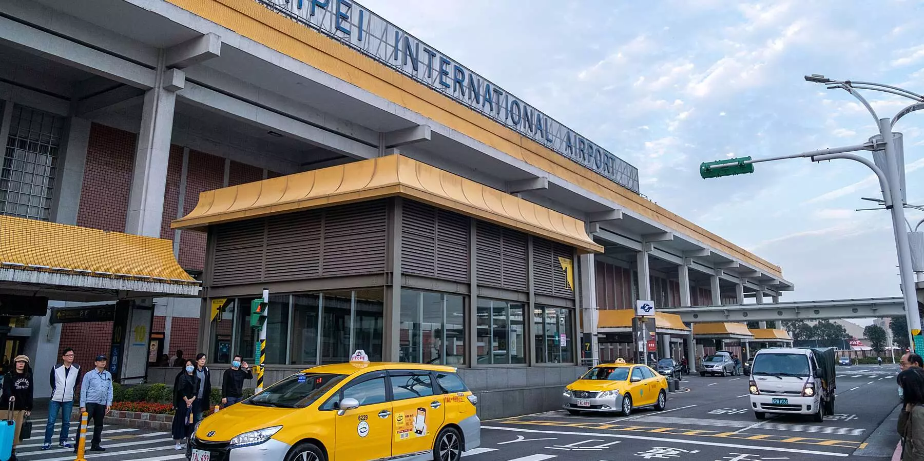 تائیوان کا یہ ہوائی اڈہ تعطیلات اور کہیں نہیں جانے والی پروازوں کے لیے کھل رہا ہے۔