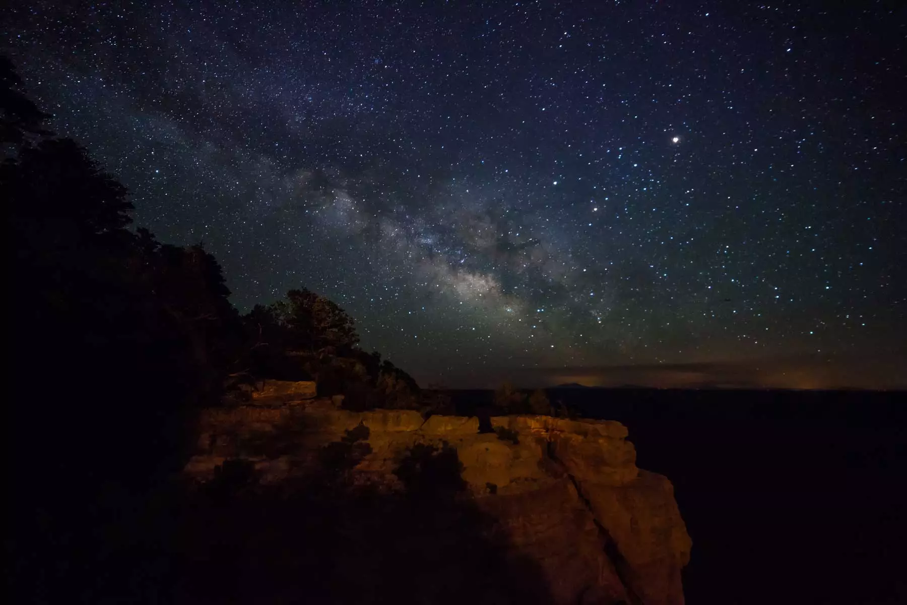 Milky Way πέρα από το Grand Canyon