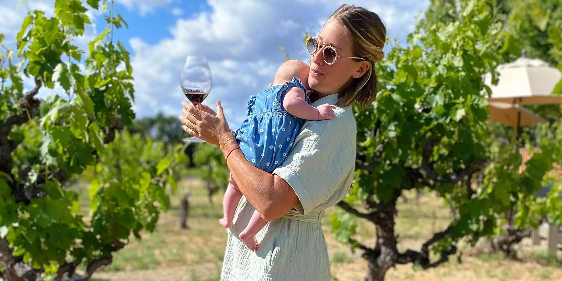 Cómo es hacer Wine Country con un bebé, según una nueva mamá