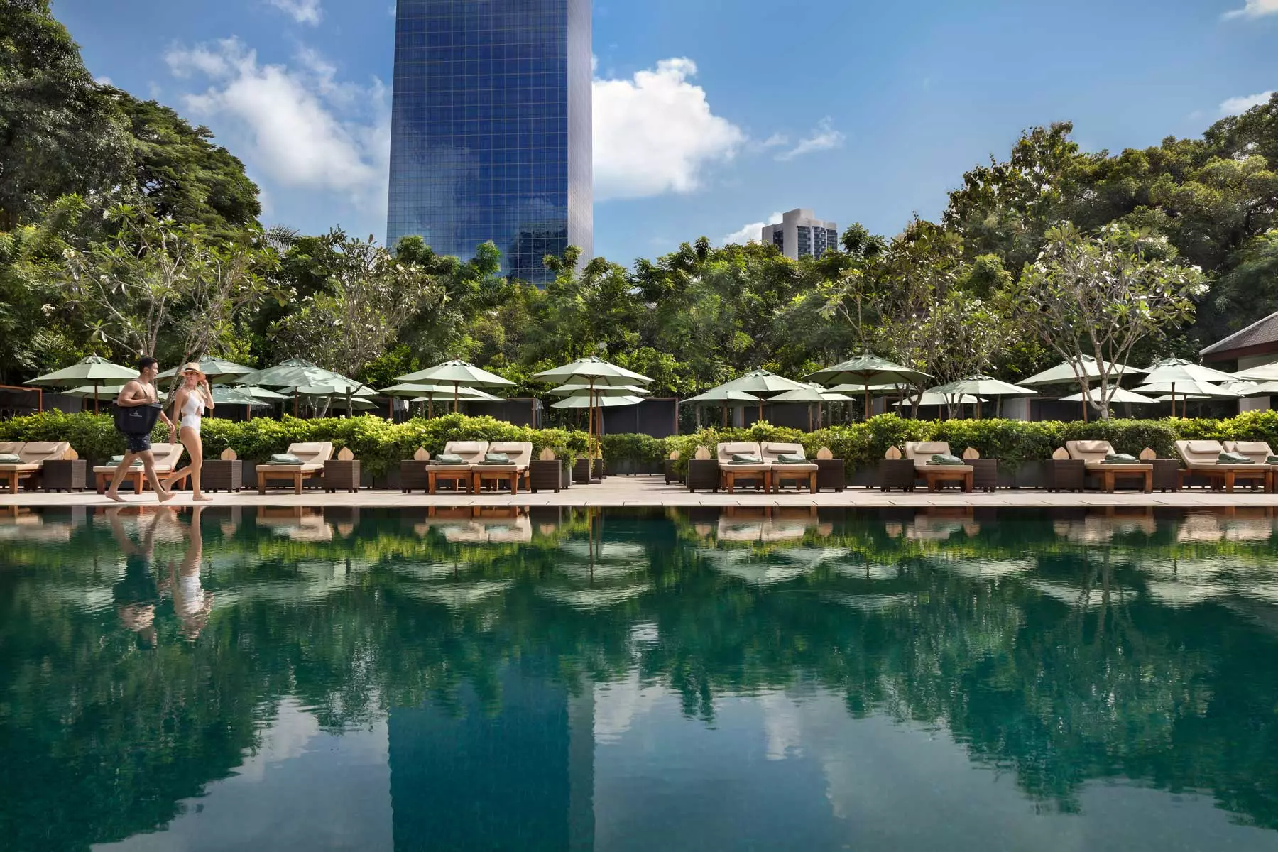 Pool im Sukhothai Hotel in Bangkok, Thailand