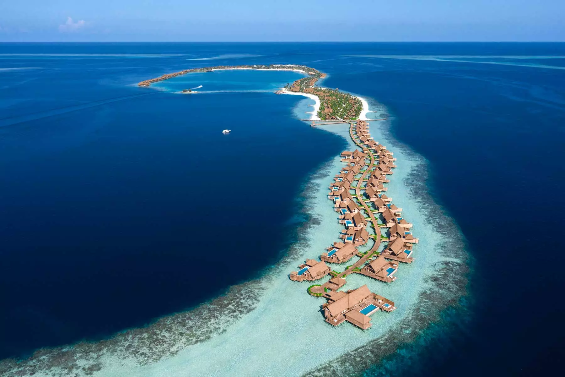 Waldorf Astoria Maldives Ithaafushi амралтын газрын тойм