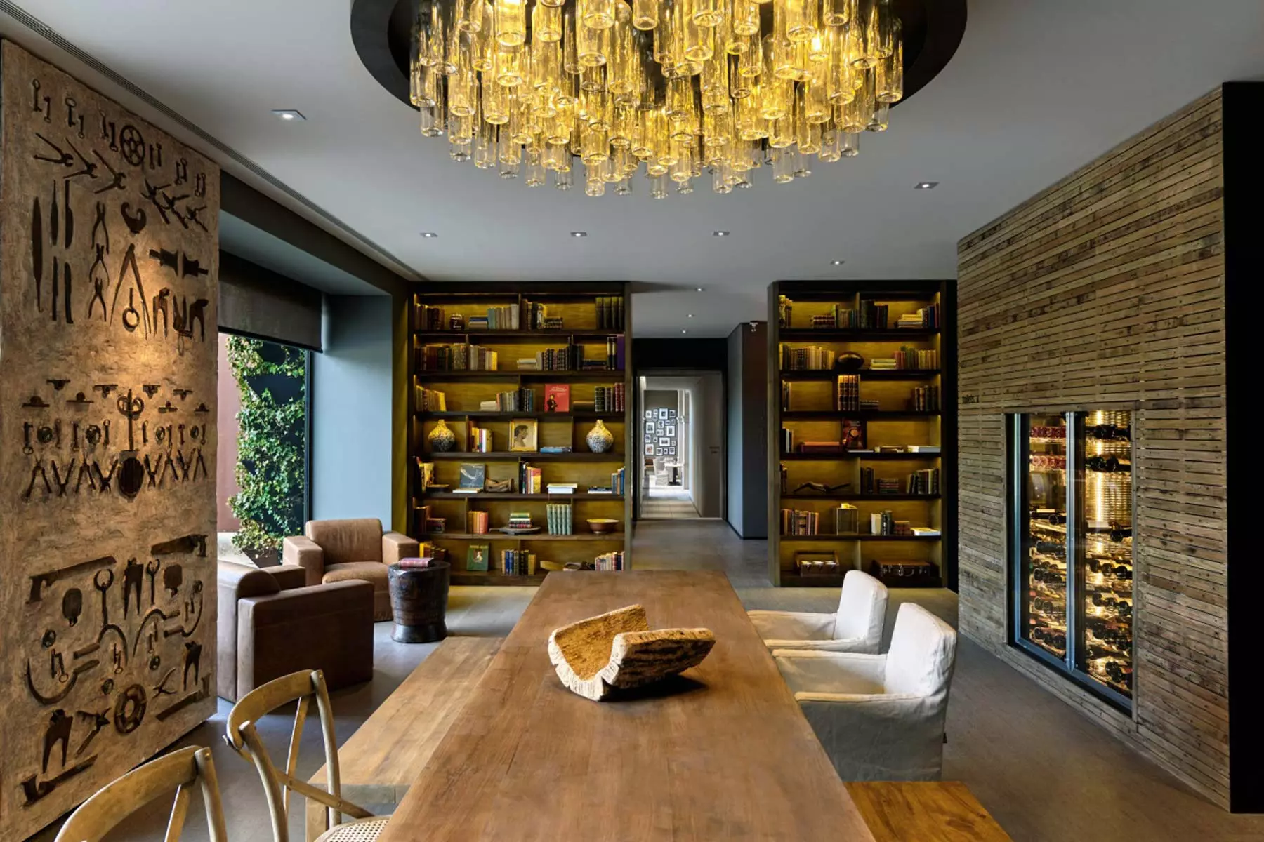 Bibliothek im Six Senses Douro Valley Resort in Portugal