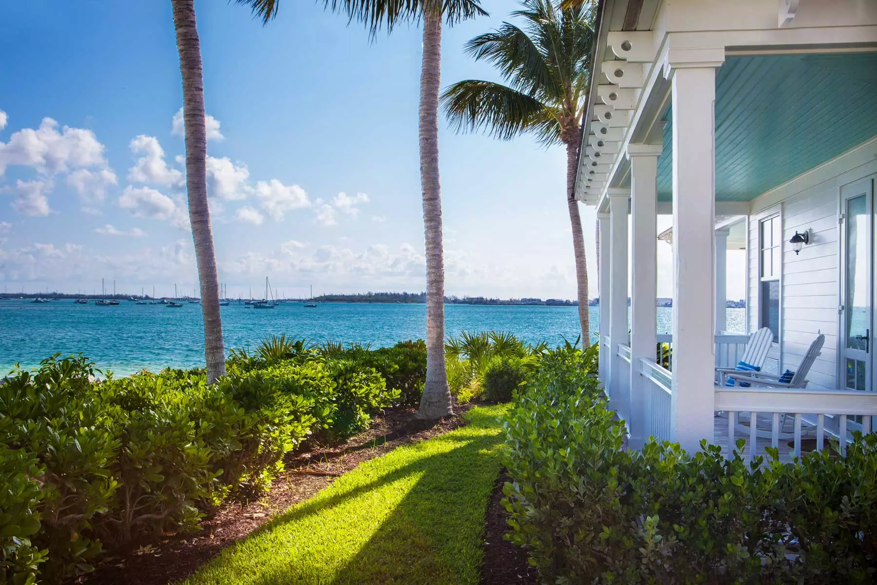 Die Veranda eines Häuschens in den Sunset Key Cottages in Florida