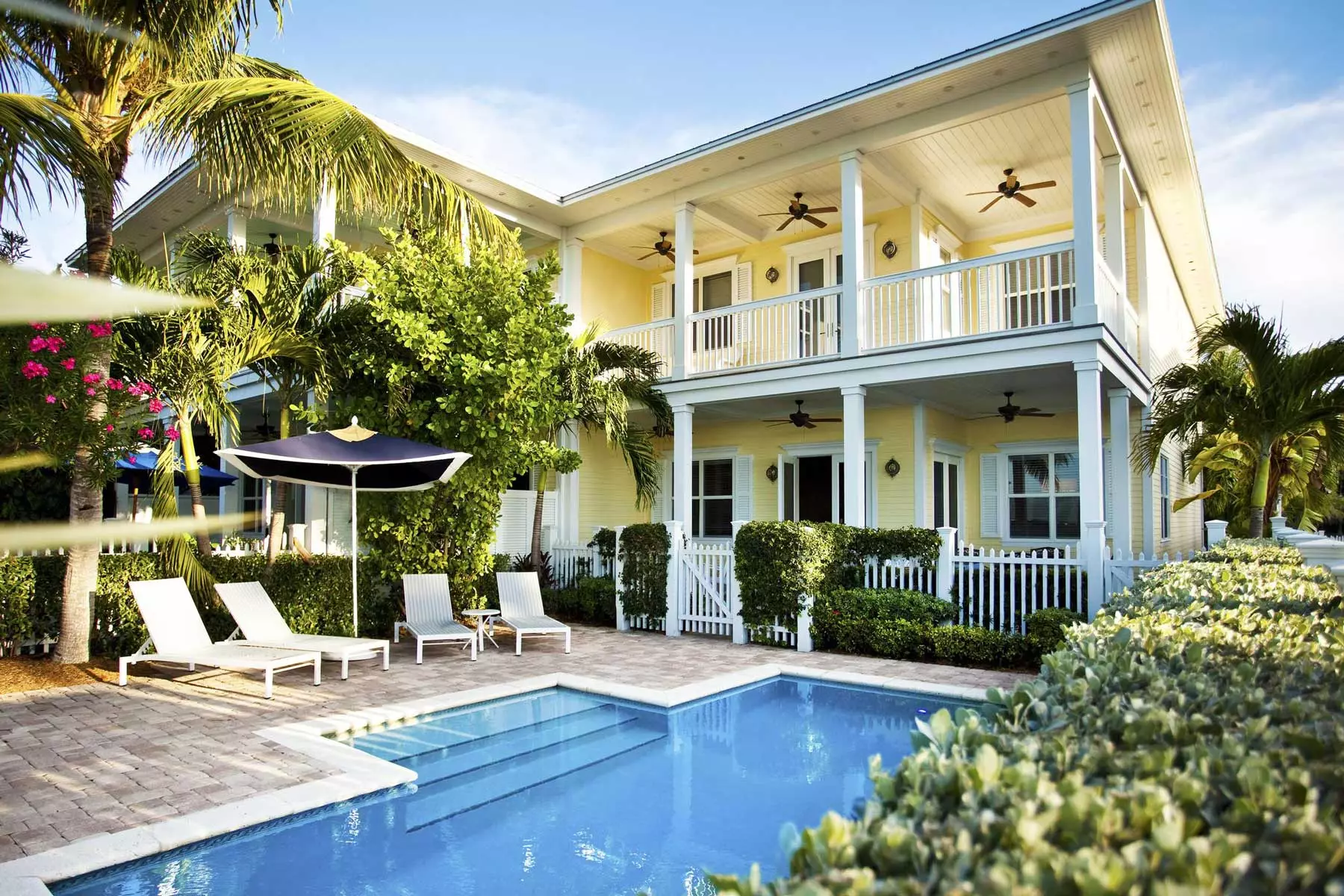 Florida'daki Sunset Key Cottages'da havuz ve yazlık