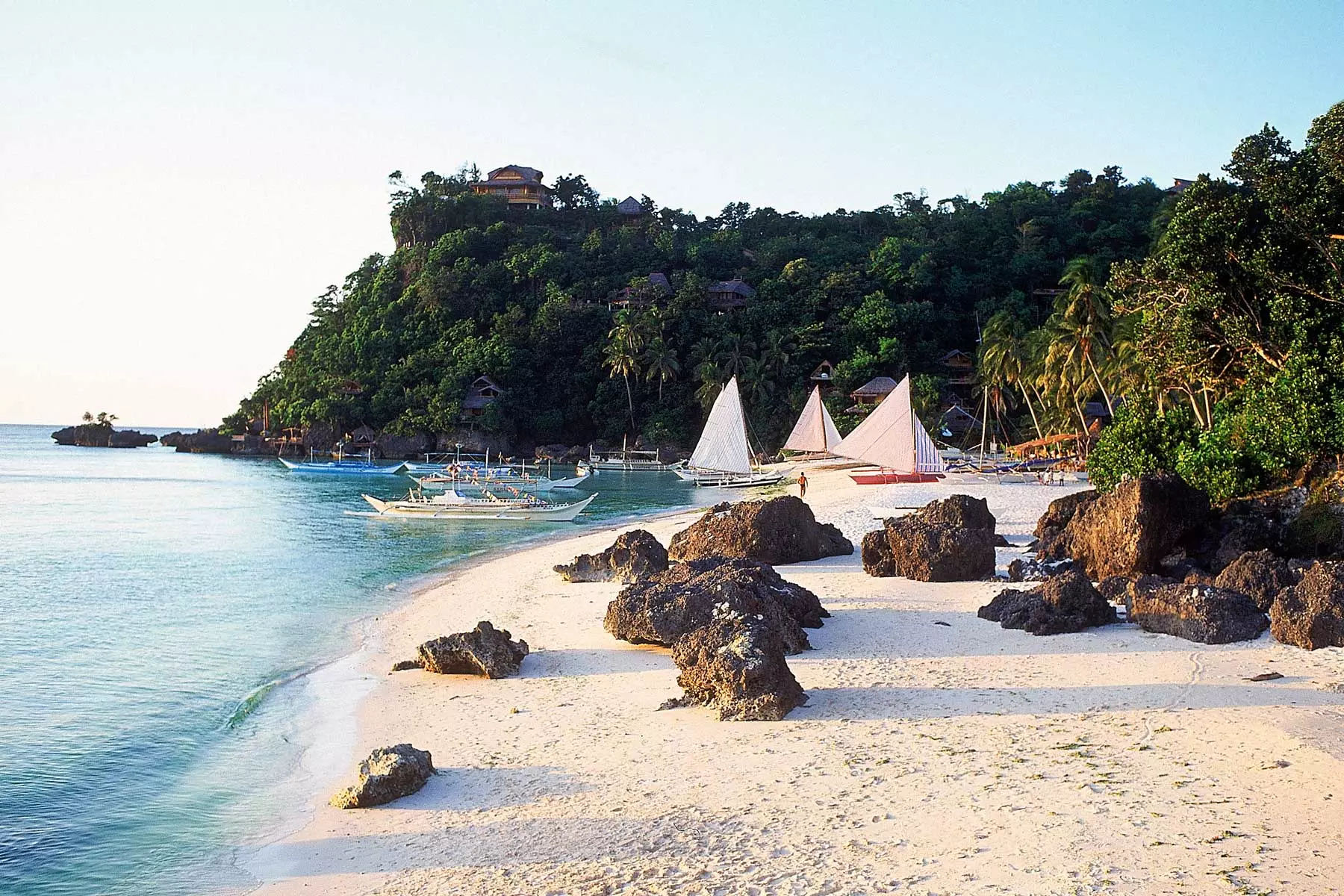 Plachetnice na ostrove Boracay, Filipíny