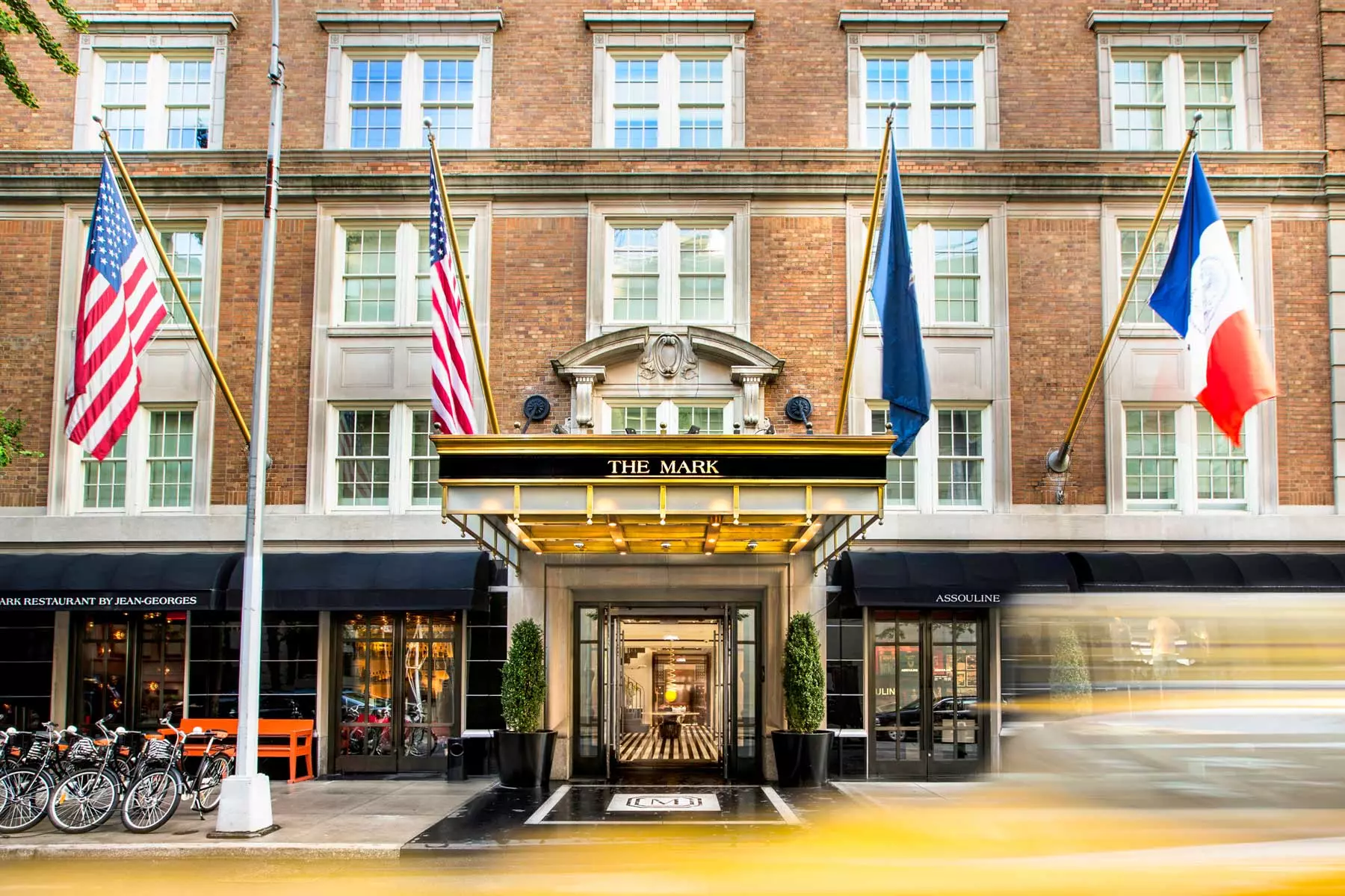 Der Eingang des Hotels The Mark in New York City