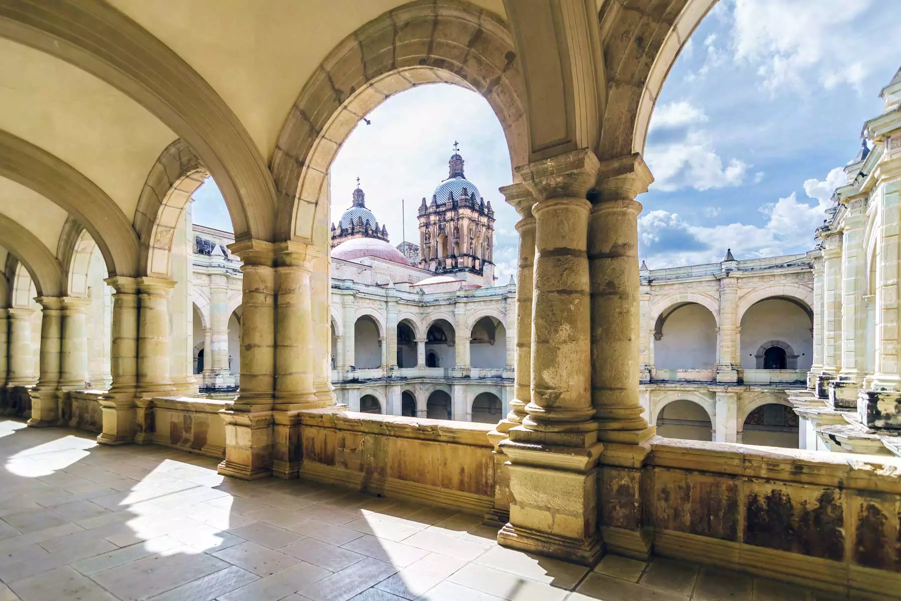 Garéja Kolonial Spanyol di Oaxaca, Mexico