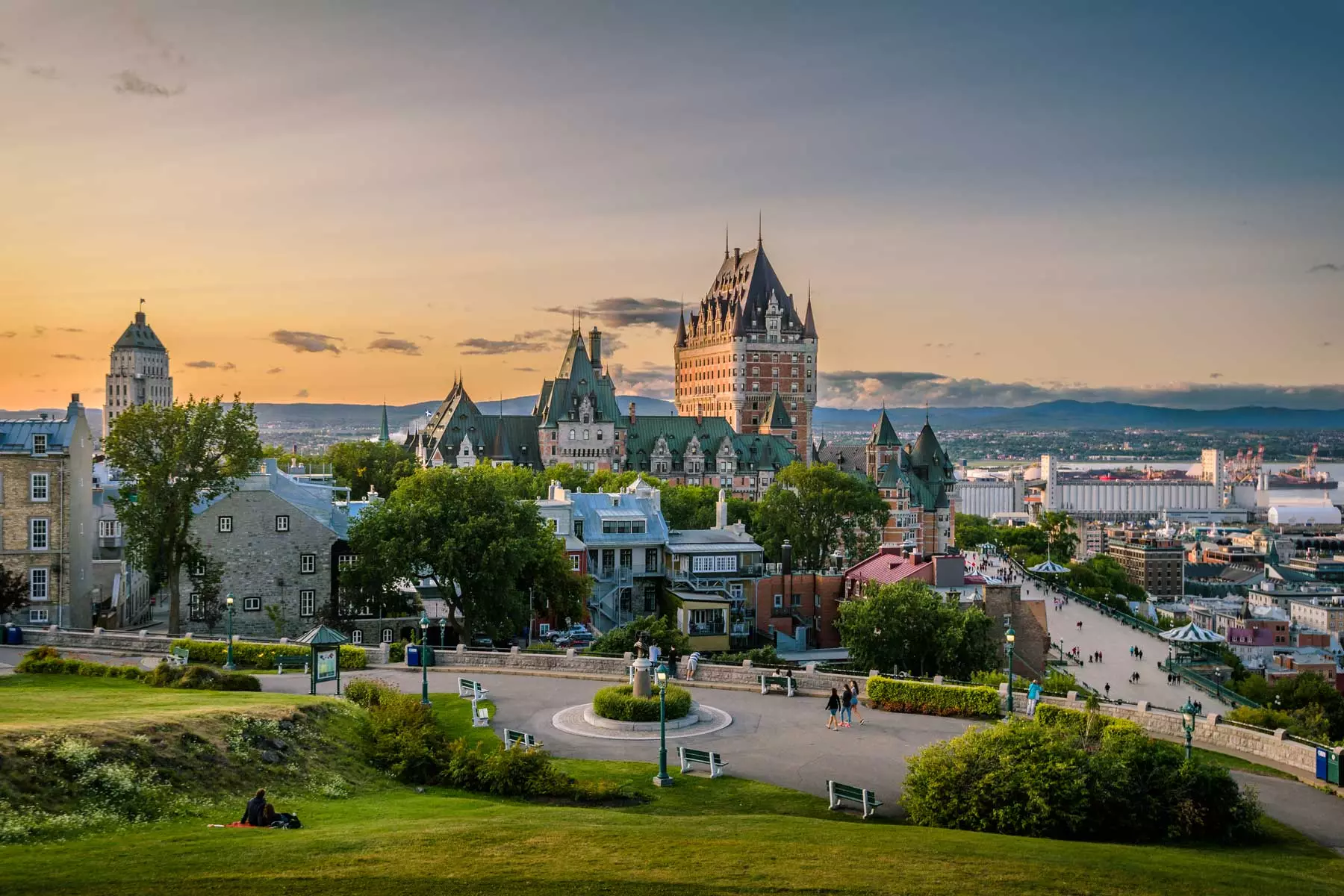 Đường chân trời của Thành phố Quebec, Canada