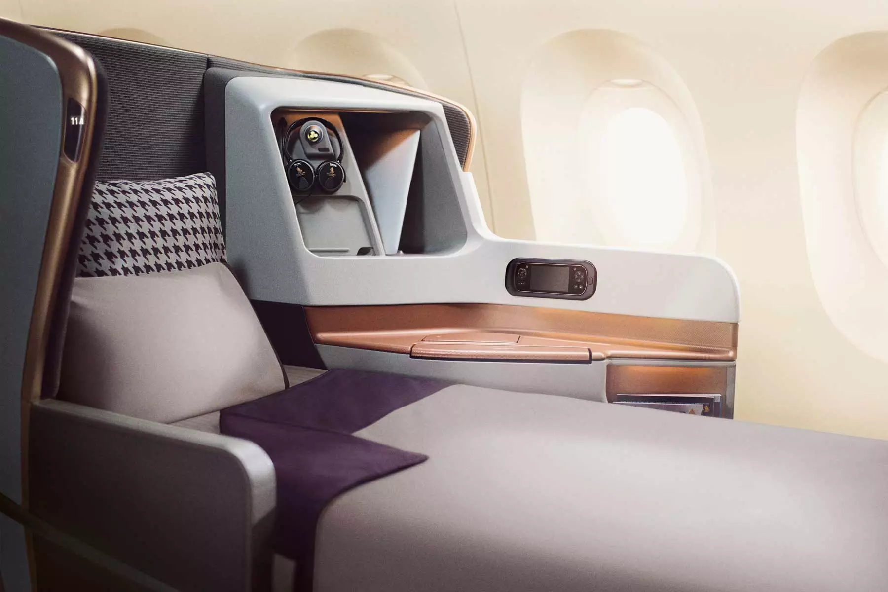 Interno di una cabina premium sull'aereo Singapore Airlines