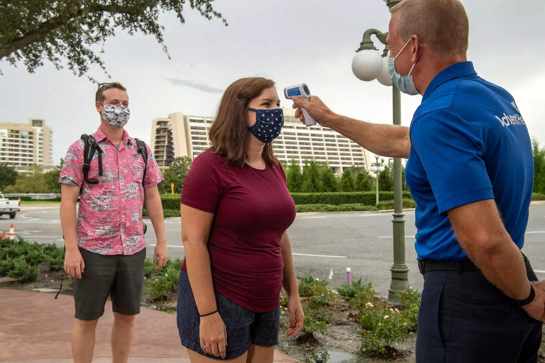 Kontrola teploty, postupy opätovného otvorenia vo Walt Disney World