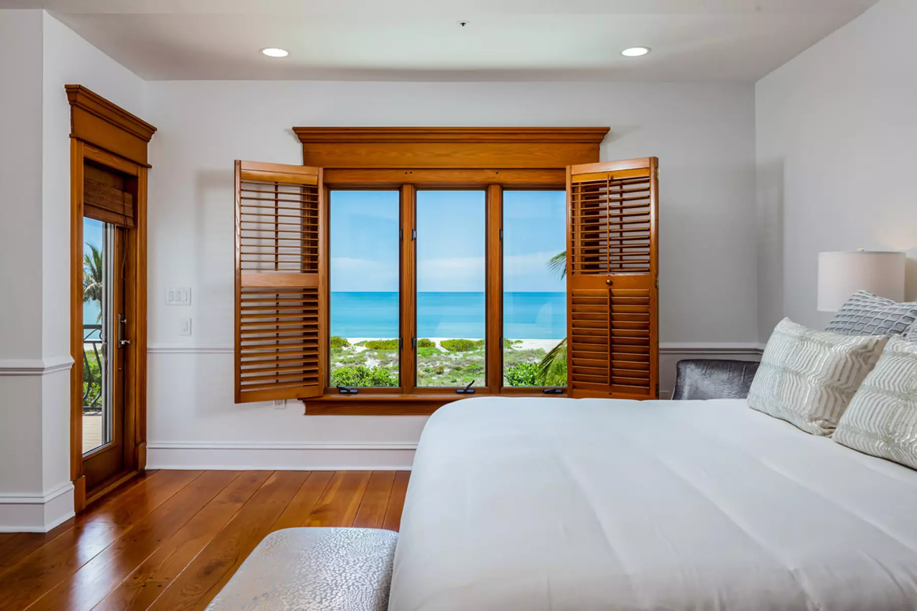 Bedroom a Sea Palms Estate