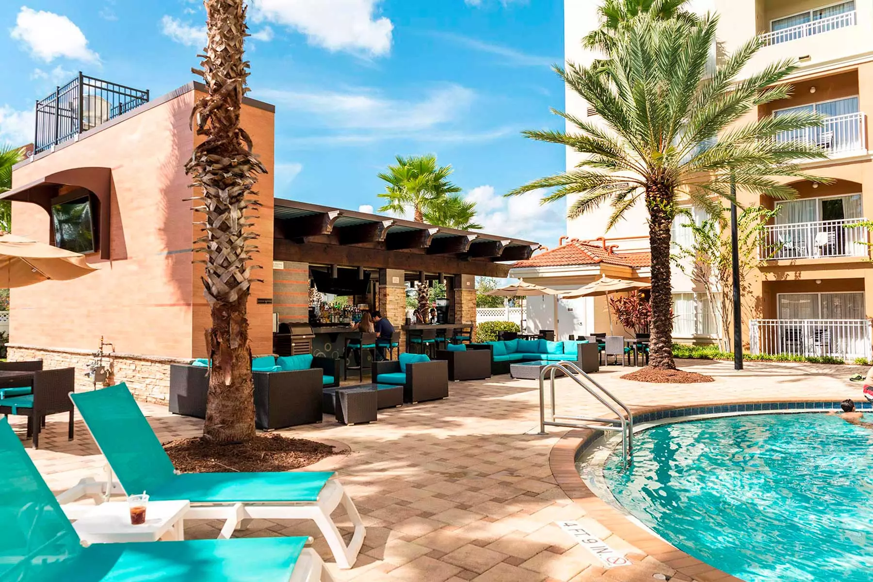 Pool på et resort som Short Term Vacation Rentals i Orlando