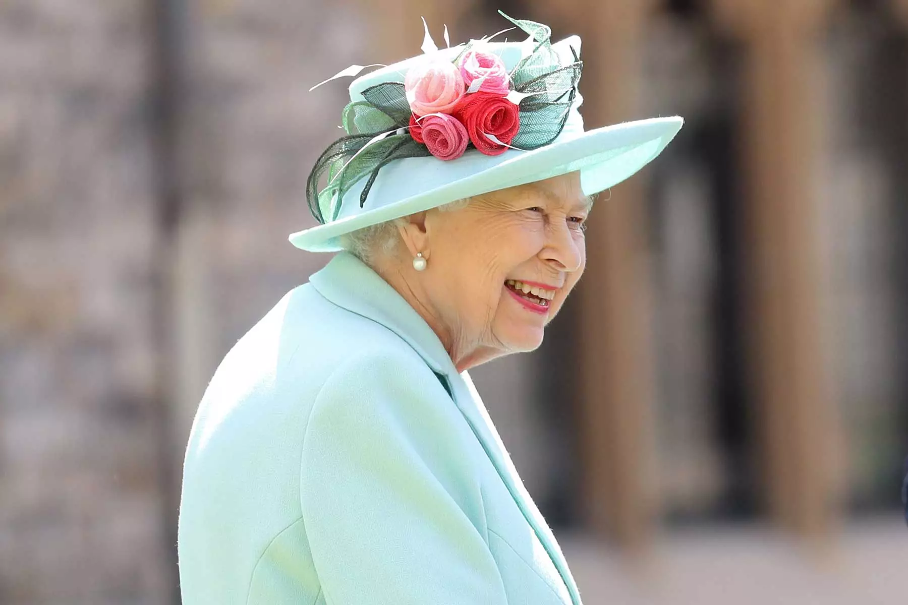 Queen Elizabeth II ia Iulai i Windsor Castle