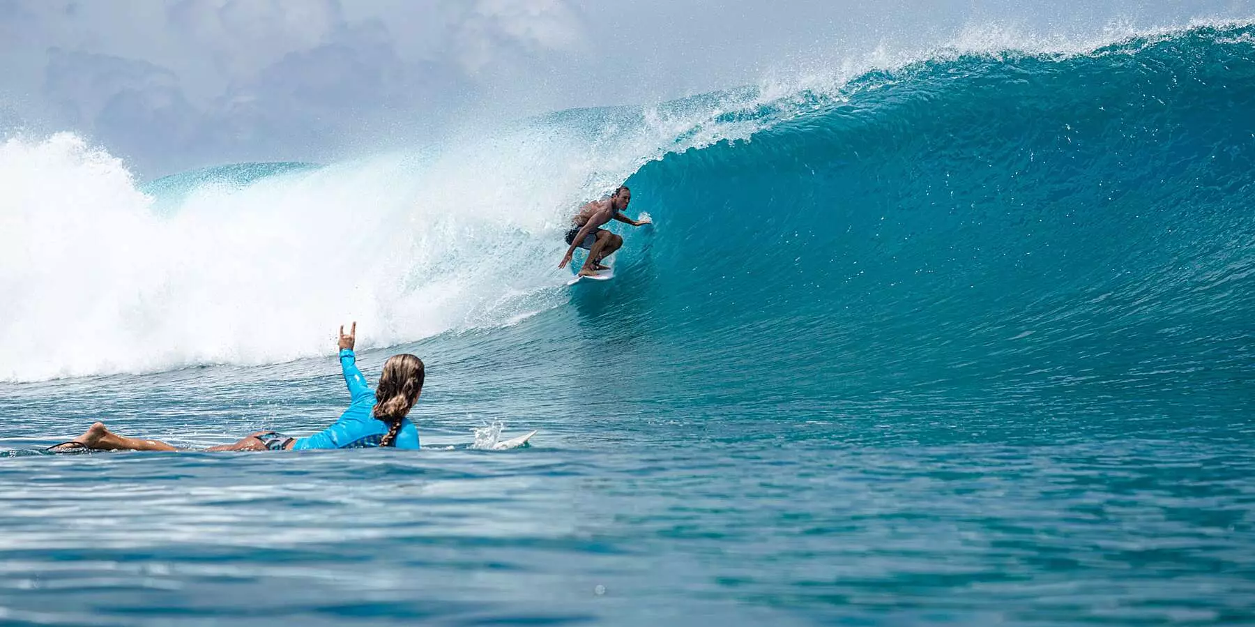 Ovo odmaralište na Maldivima ima profesionalnog surf fotografa koji će uhvatiti vaš epski komad