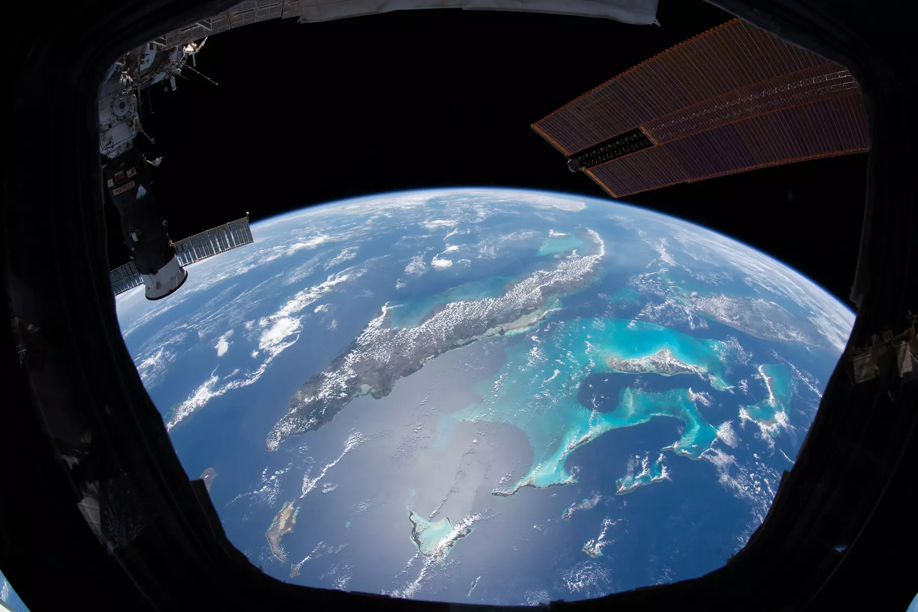 O vedere a Caraibelor de la ISS