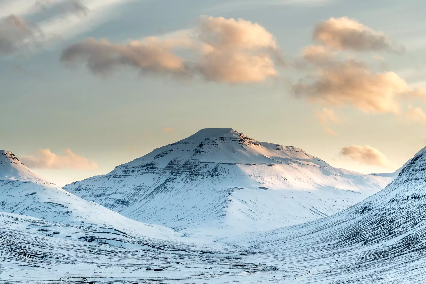 Landskap musim sejuk di Iceland