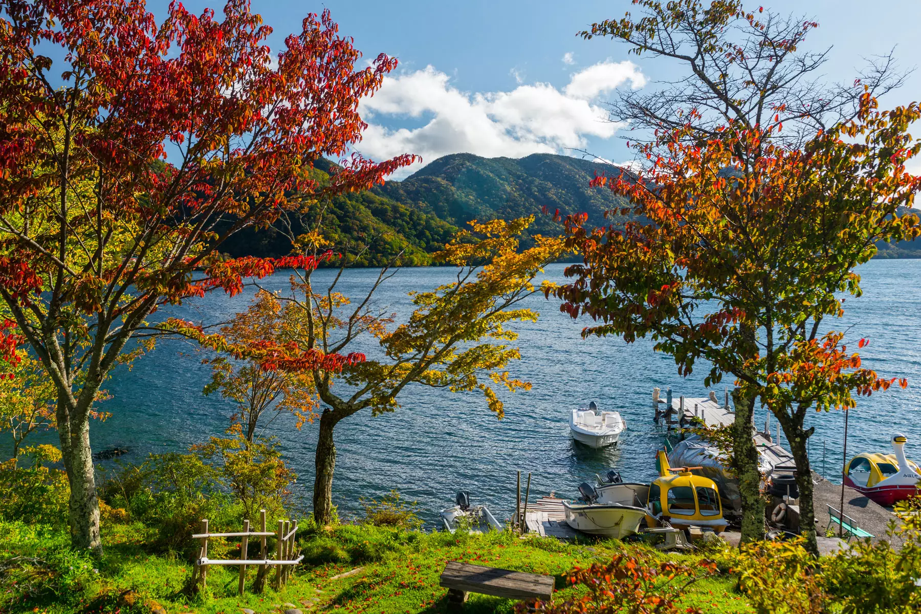 Chuzenji lakeside