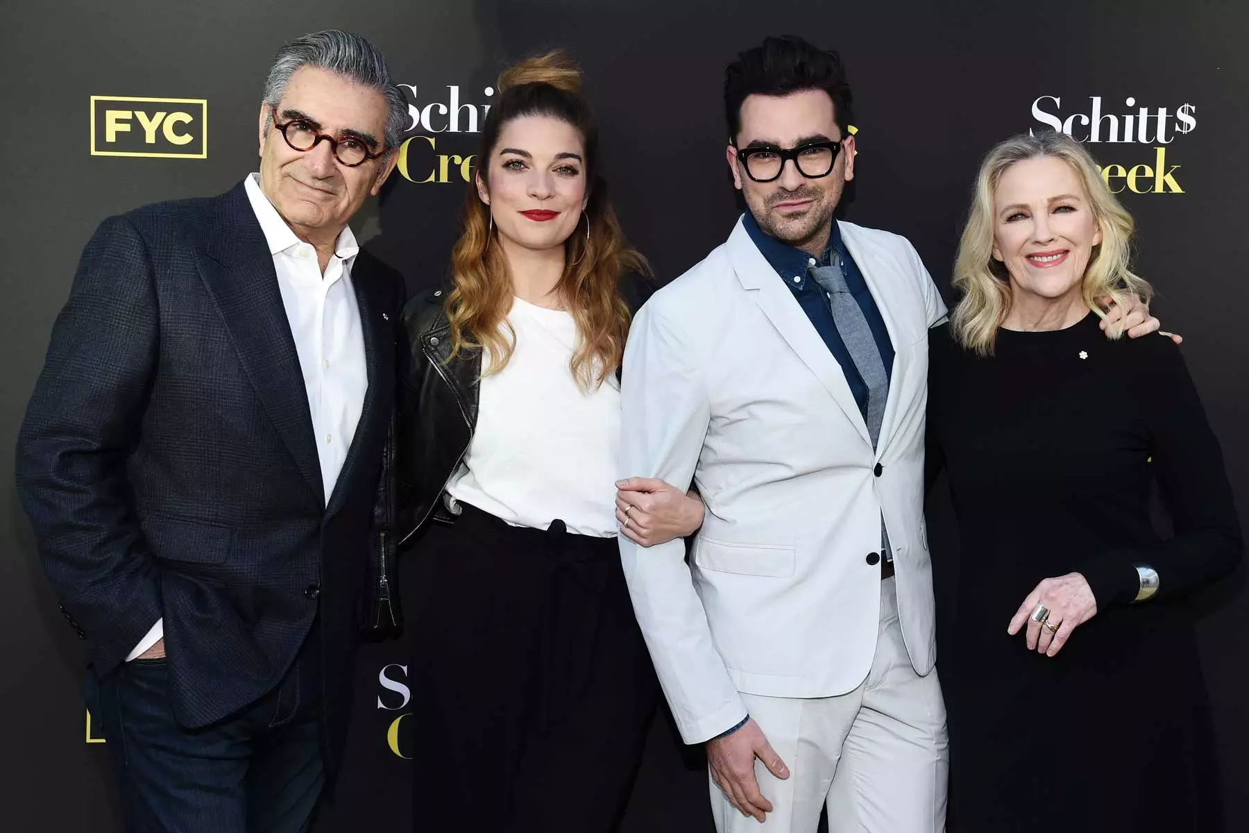 Eugene Levy, Annie Murphy, Daniel Levy ndi Catherine O'Hara afika pa FYC Screening ya Pop TV's.