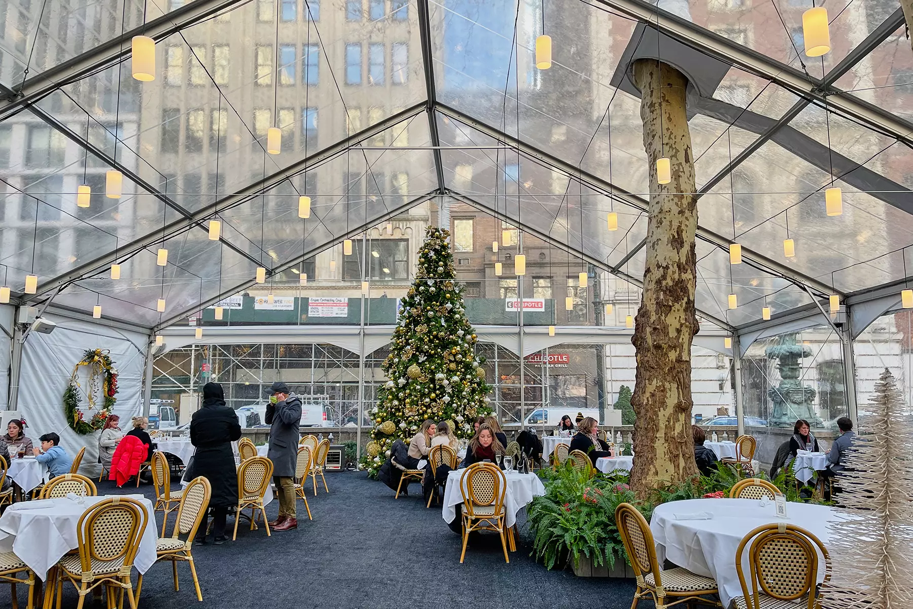 Bryant Park Grill ашық асхана шатыры