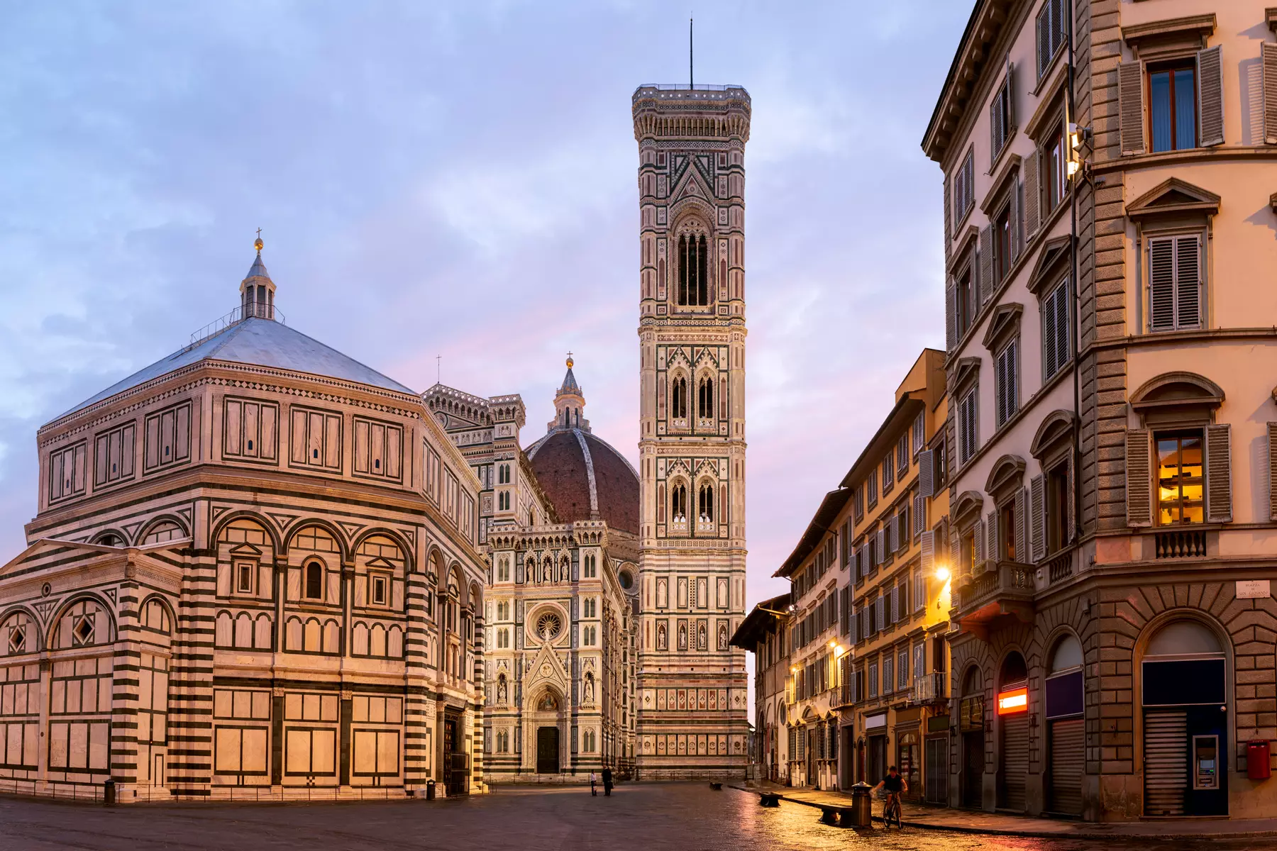 Umubatizo wa St John, Katedrali ya Santa Maria del Fiore, Umunara wa Bell wa Giotto, Florence, Tuscany, Ubutaliyani