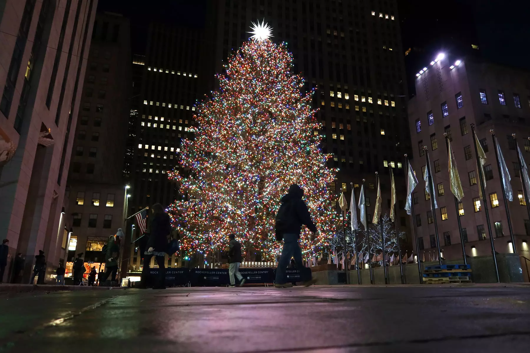 Chrëschtbeemchen am Rockefeller Center