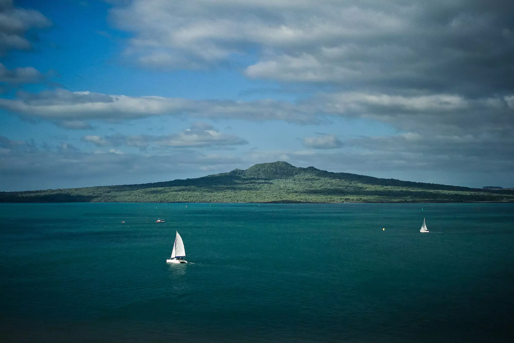 Boti za baharini, Kisiwa cha Rangitoto, Auckland, New Zealand