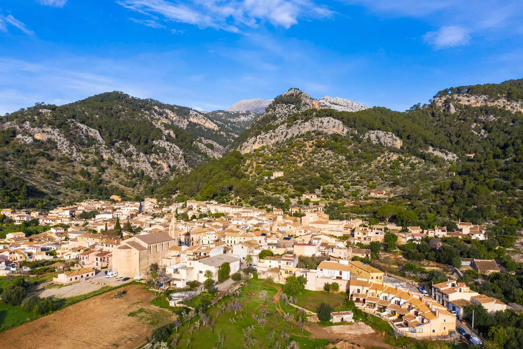 Caimari, region Raiguer, Serra de Tramuntana, letecký pohled, Mallorca, Baleárské ostrovy, Španělsko