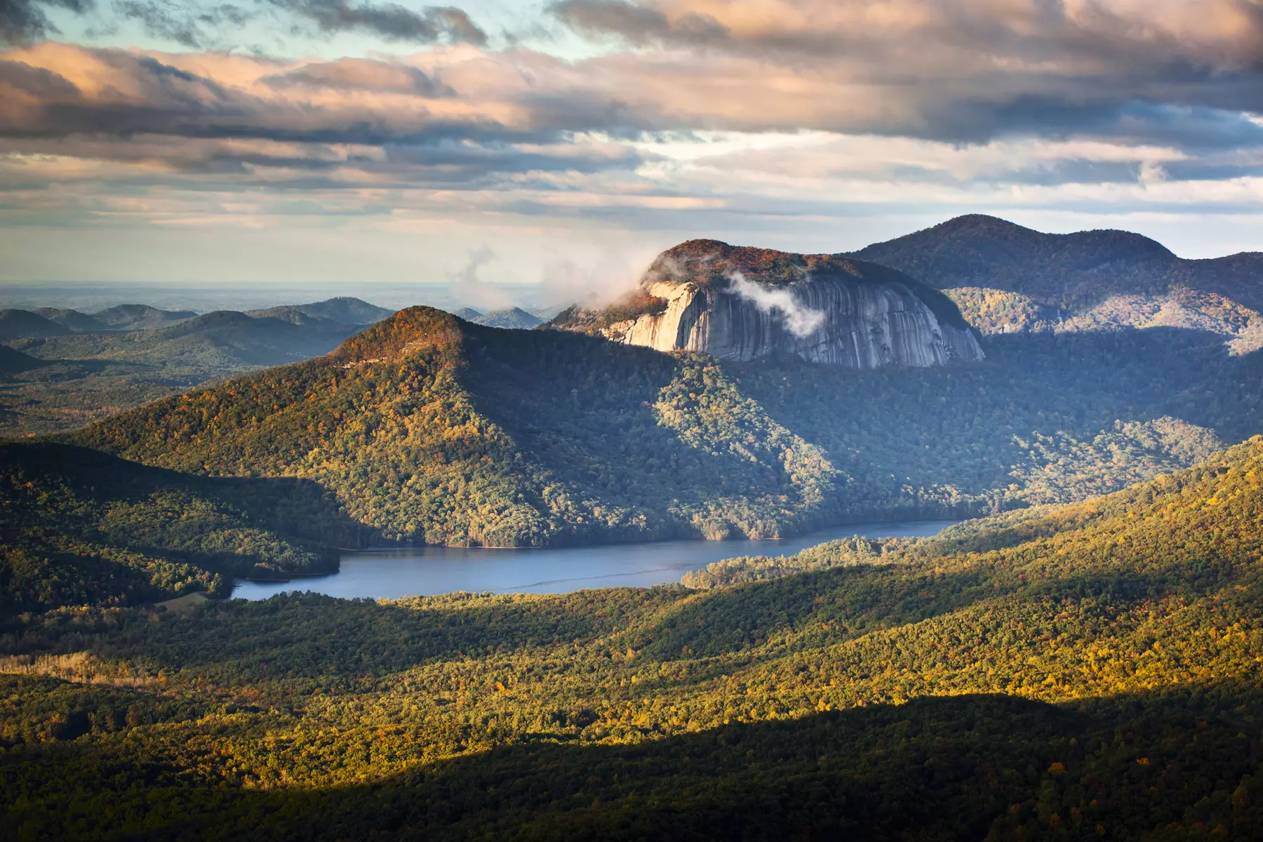 Table Rock State Park South Carolina Blue Ridge တောင်တန်းများ ရှုခင်း