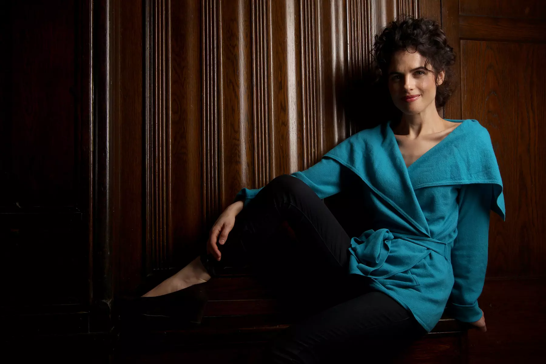 Neri Oxman, tervező és innovátor, a médiaművészetek és -tudományok adjunktusa, MIT Media Lab; a brookline-i otthonában fotózták.