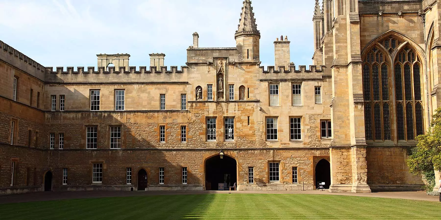 6 Nofoaga e tatau ona asiasi i ai 'Harry Potter' Ata Ata i Oxford, Egelani