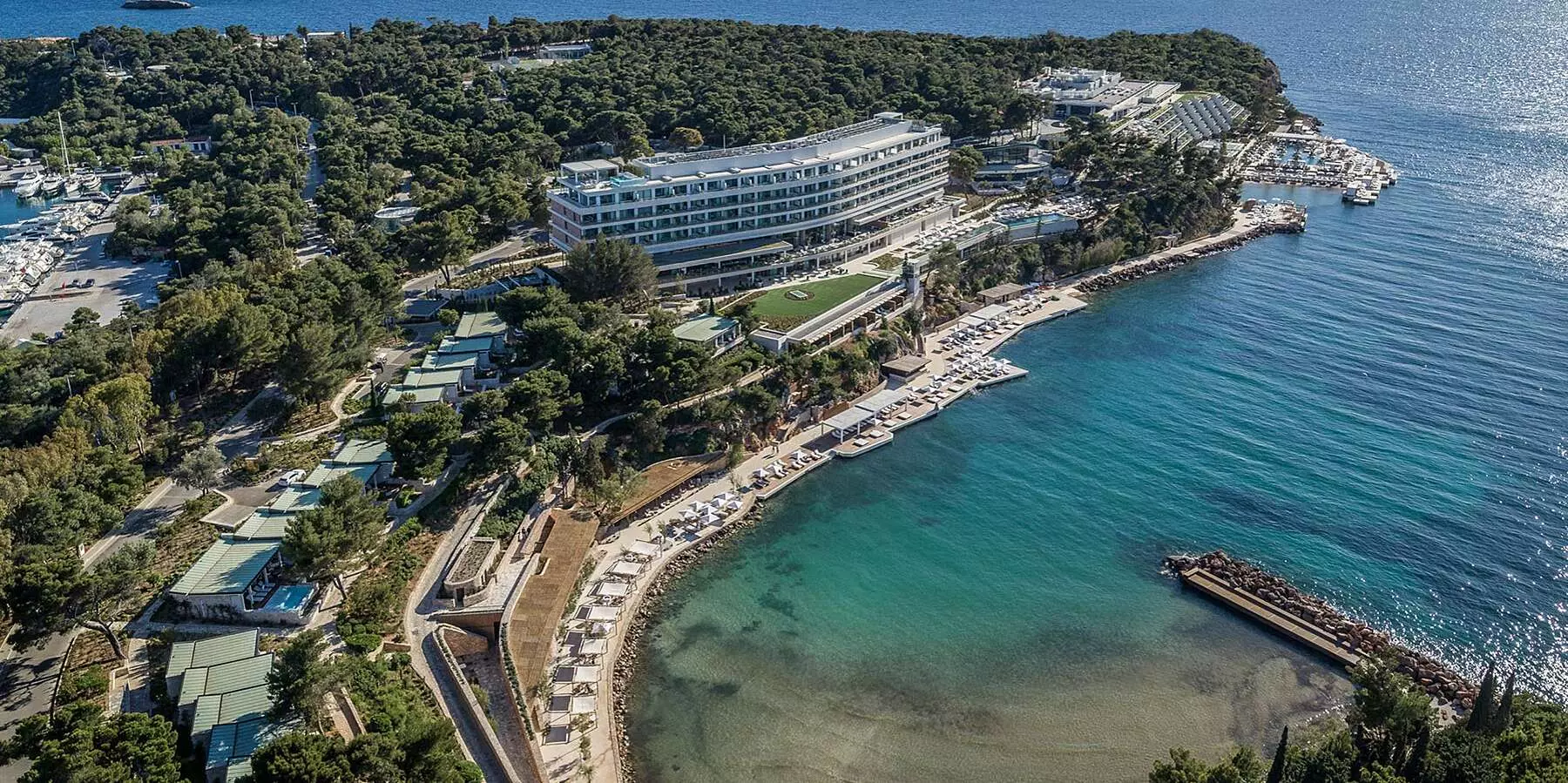 Atenska riviera je destinacija na plaži, za katero niste vedeli, da ste jo morali obiskati