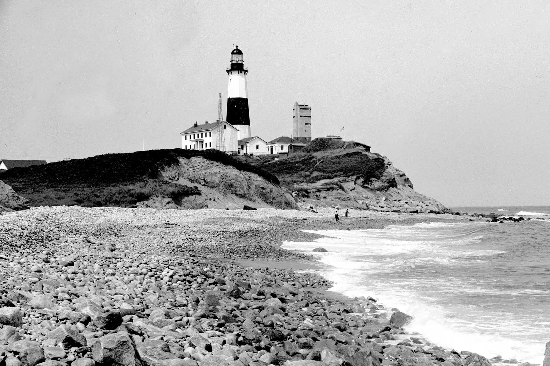 Montauk Point Lighthose en noir et blanc, d'il y a longtemps