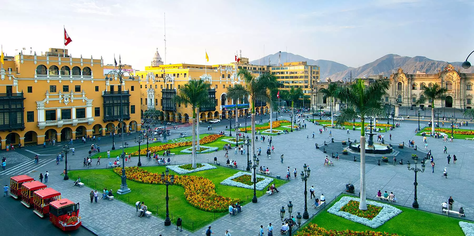 I-Lima Travel Guide: Iholide + Imibono Yohambo