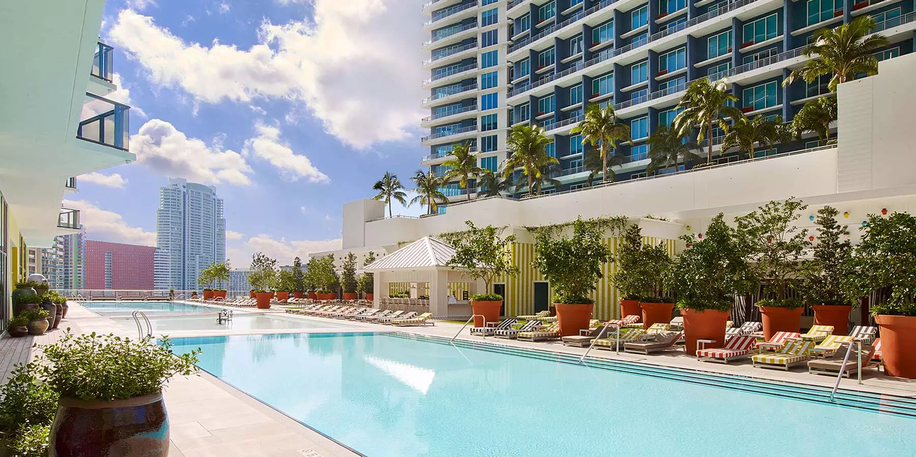 Ang SLS Hotels sa Miami Nagtanyag ug Dakong Savings aron Mapadayon ang Ting-init — apan Kinahanglan Nimong Molihok nga Dali