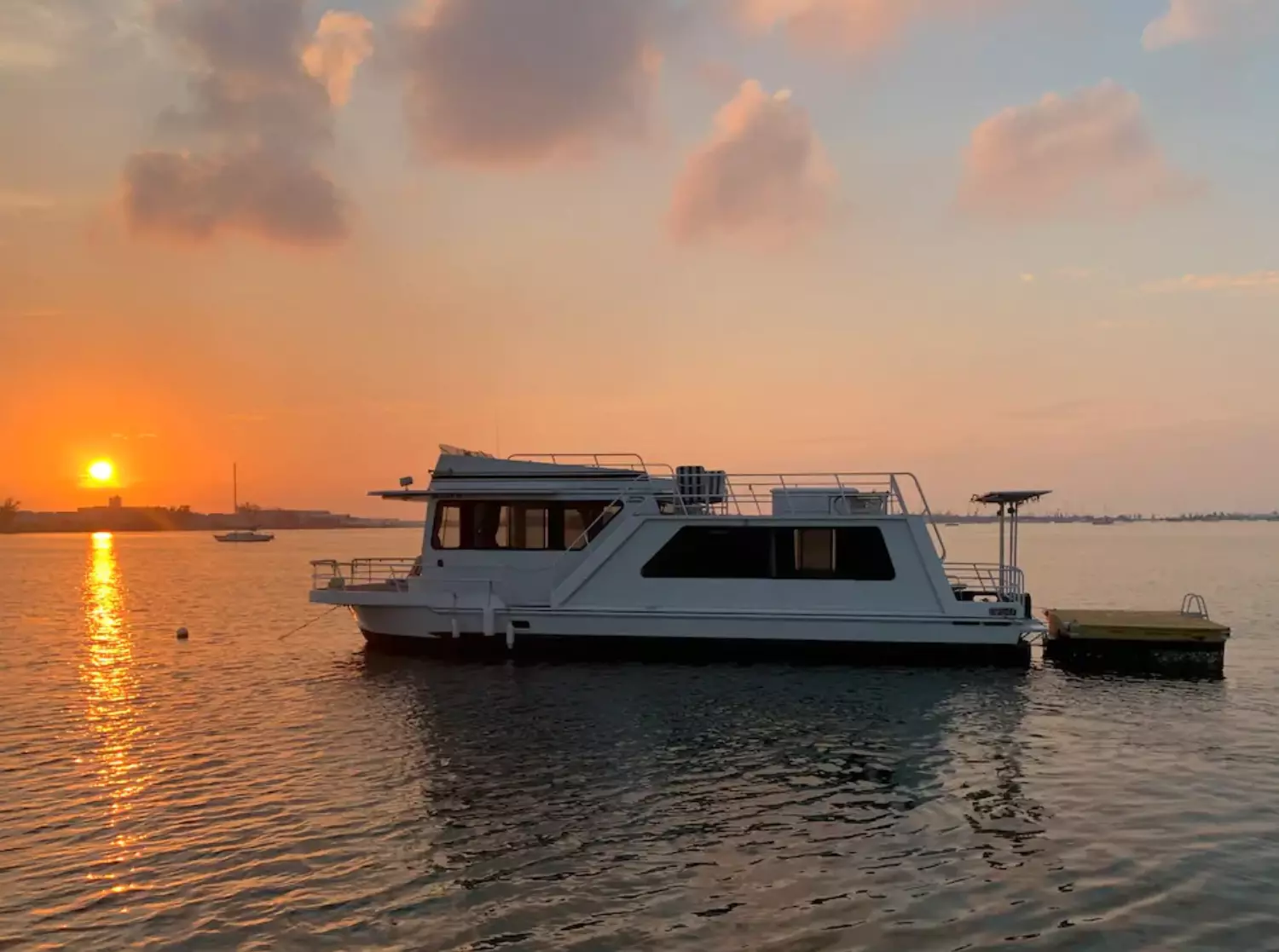 key west houseboat