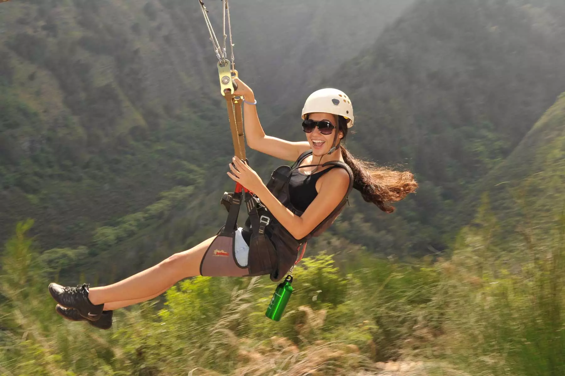 Zipline më i gjatë dhe më i shpejtë në Hawaii