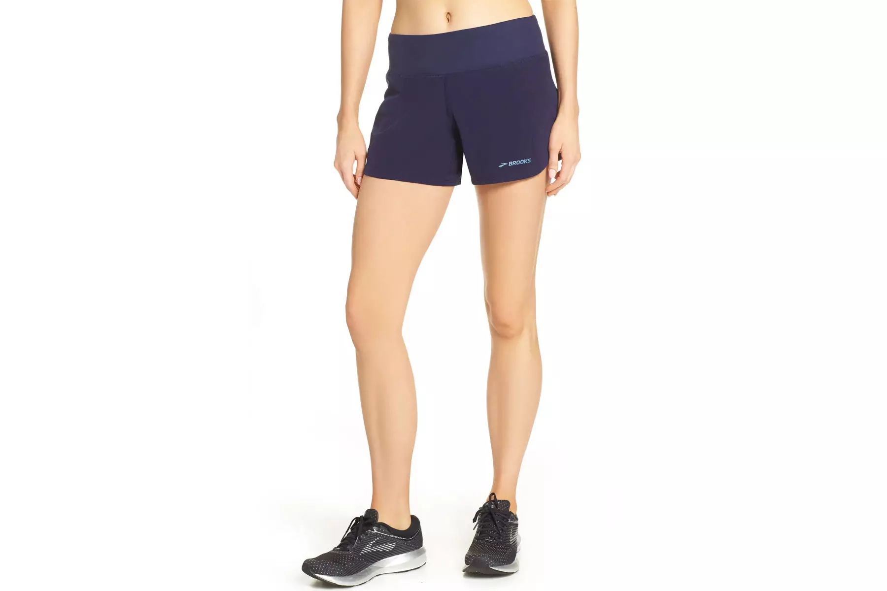 Vehivavy manao short navy nihazakazaka