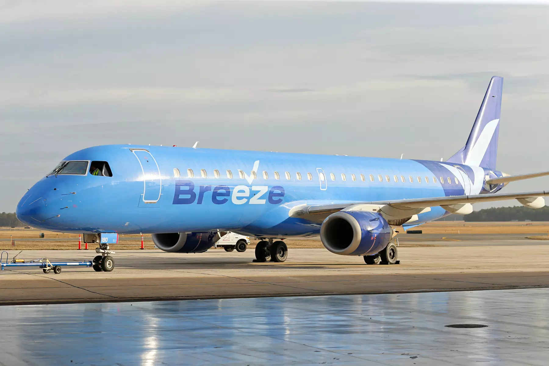 Ụgbọ elu Breeze Airways