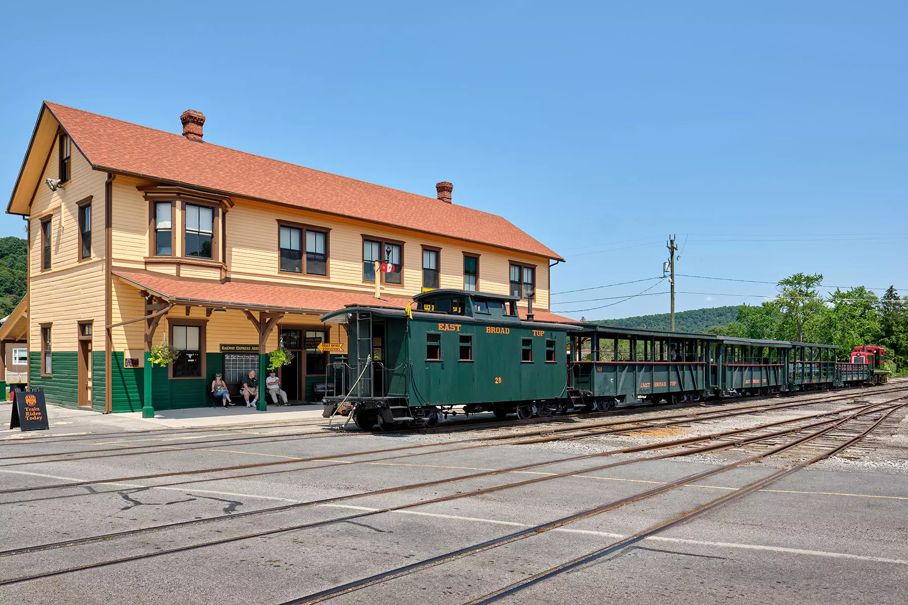 East Broad Top Railroad peatus ühes jaamas