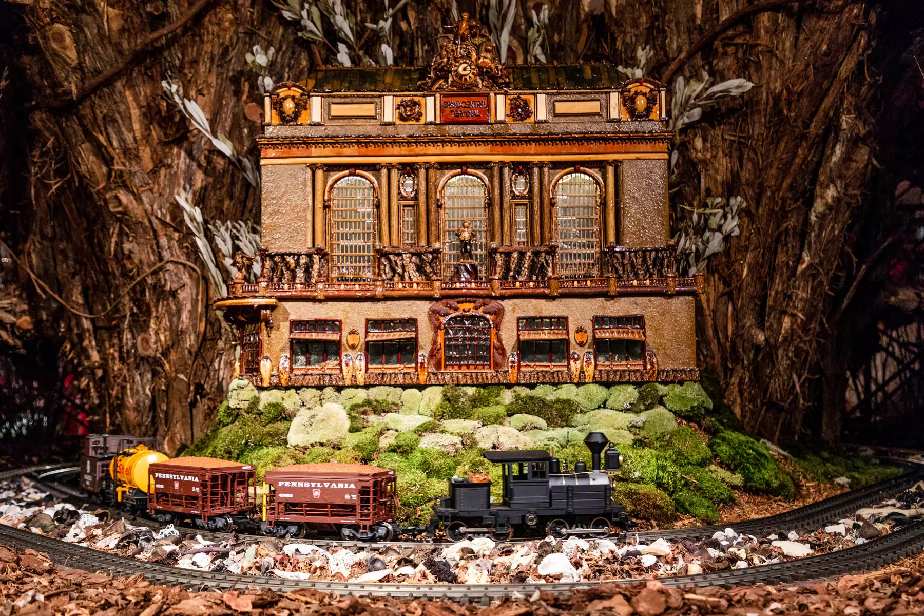 New York Botanical Garden Train Show a Glow wärend der Vakanzenzäit