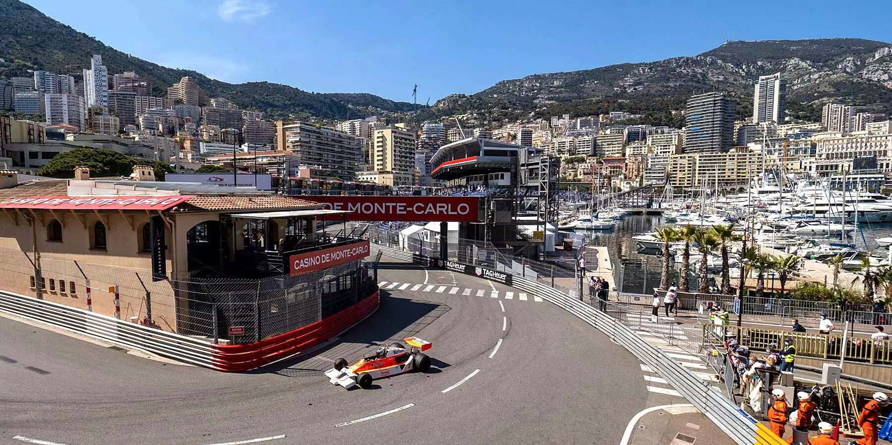 ពានរង្វាន់ Monaco Grand Prix ឥឡូវនេះបានភ្ជាប់មកជាមួយរថយន្ត Louis Vuitton Trunk